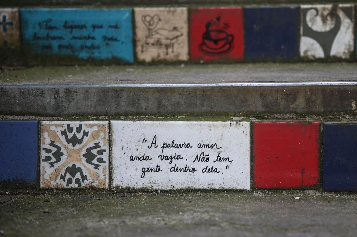 Escadaria Selarón em Porto Alegre? Confira a 'irmã gaúcha' desta ...